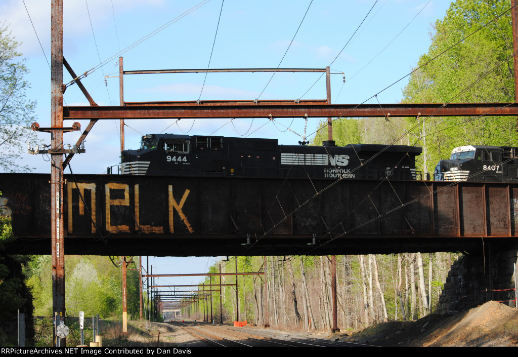 NS C40-9W 9444 leads 17G